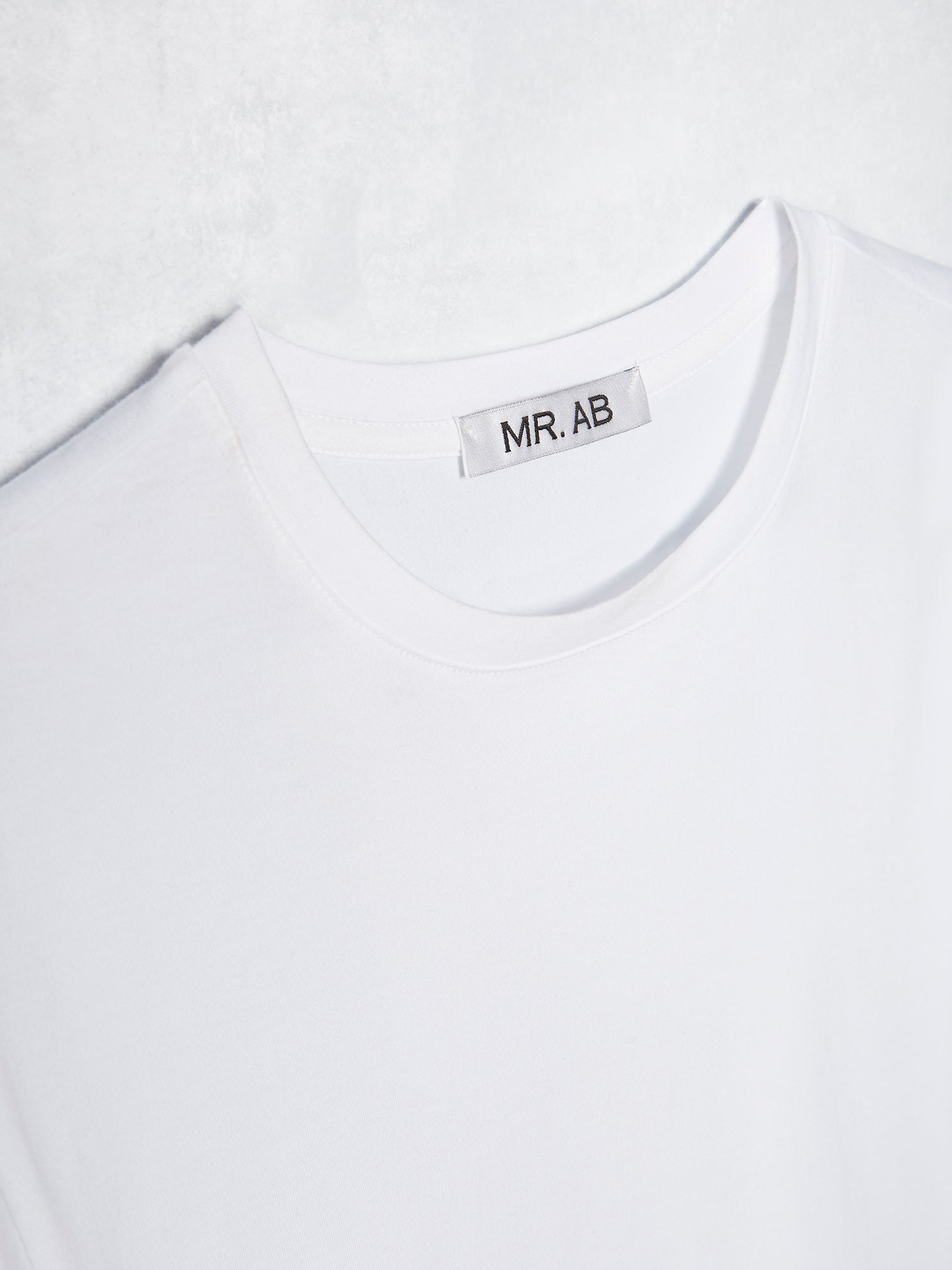 FORMAL TEE WHITE – MR. AB